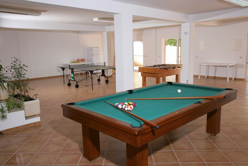 What Works Best? - Designing Common Areas - CooperatorNews New York ... What Works Best? - Designing Common Areas - CooperatorNews New York ...